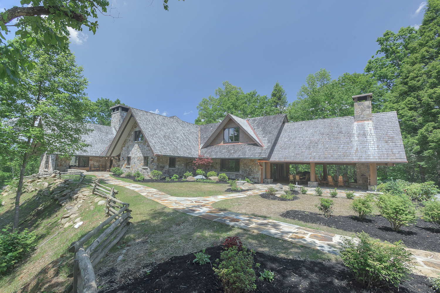 Photo Gallery - Roosevelt Lodge